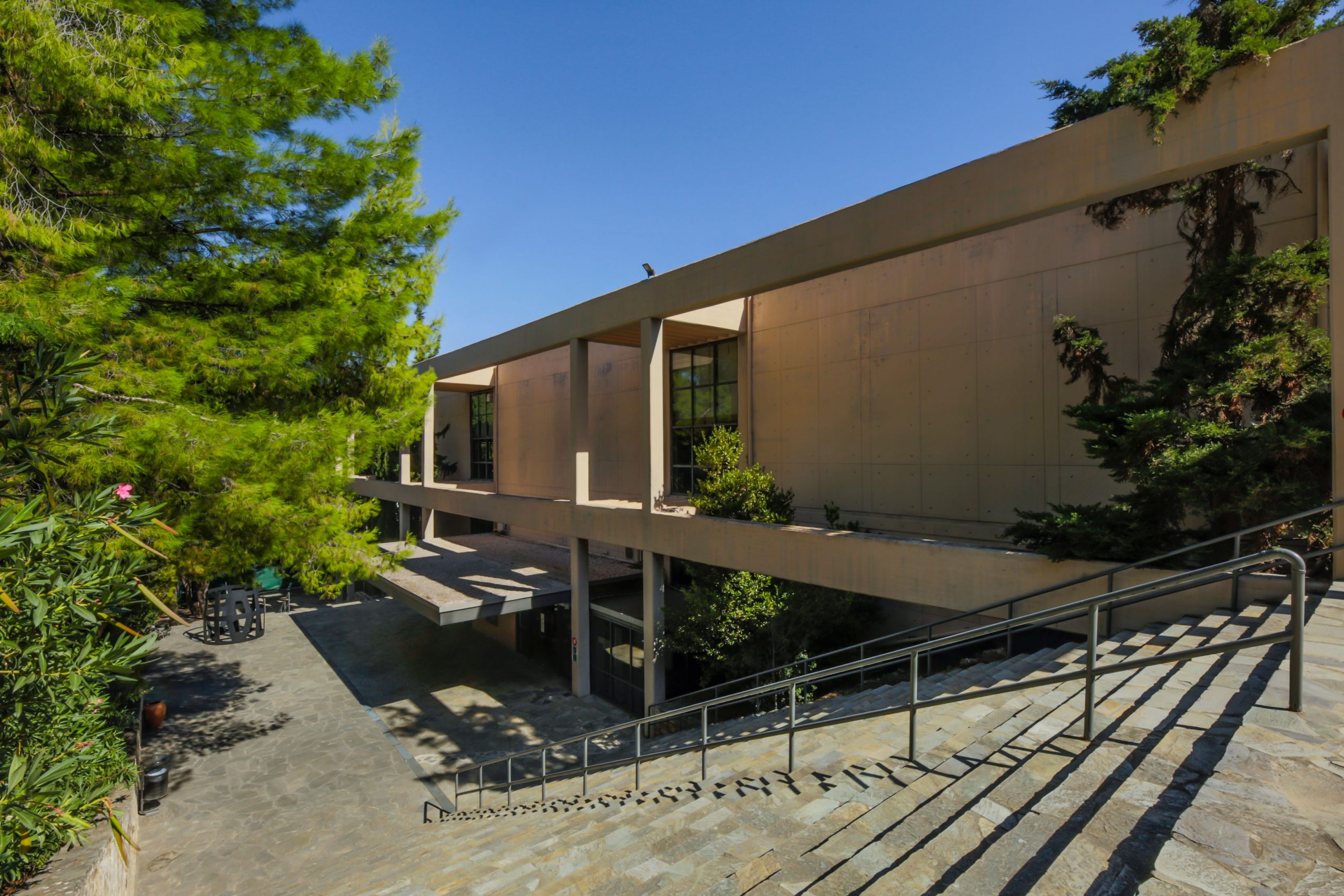 The American College of Greece | Deree Gym - Basketball Level