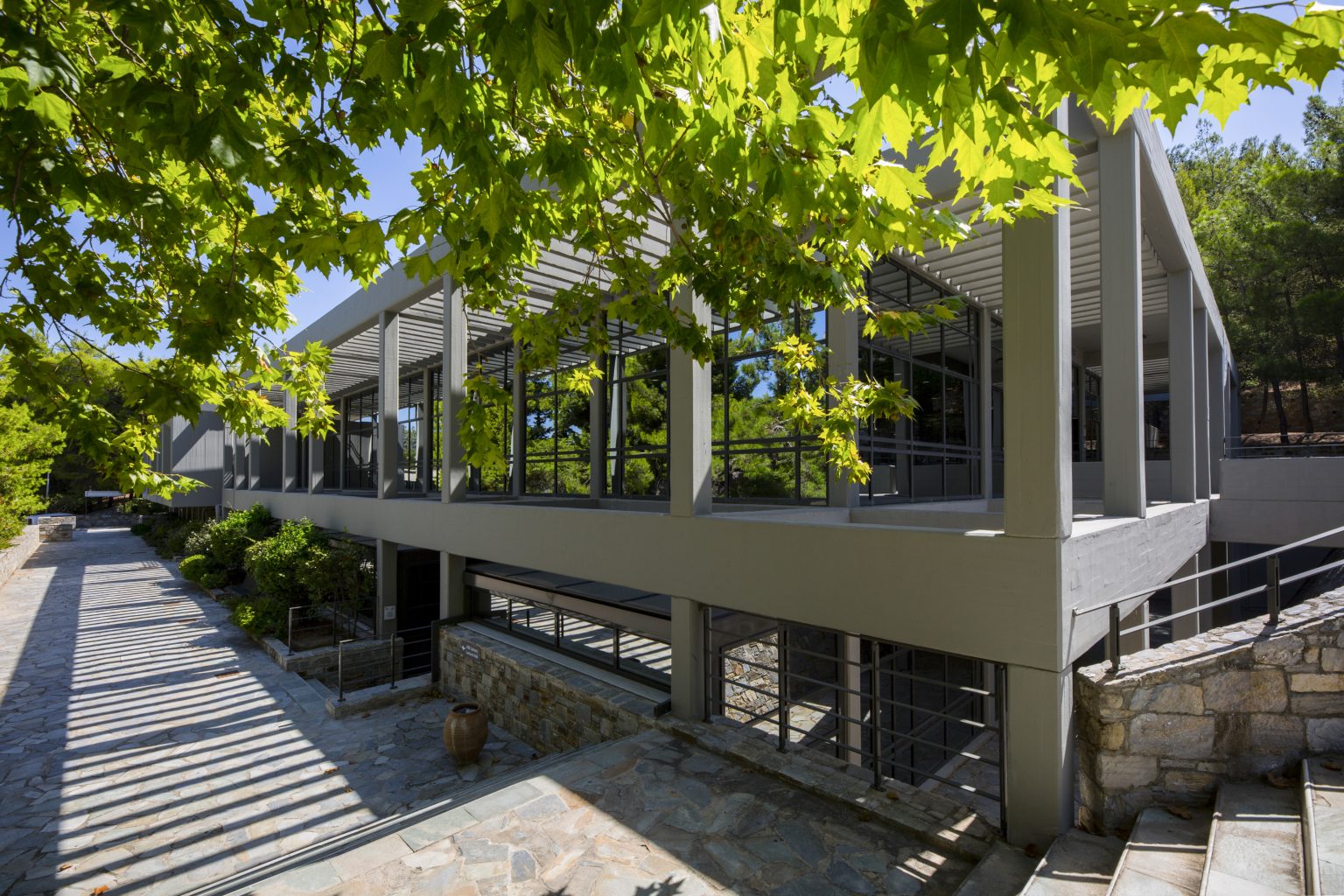The American College of Greece